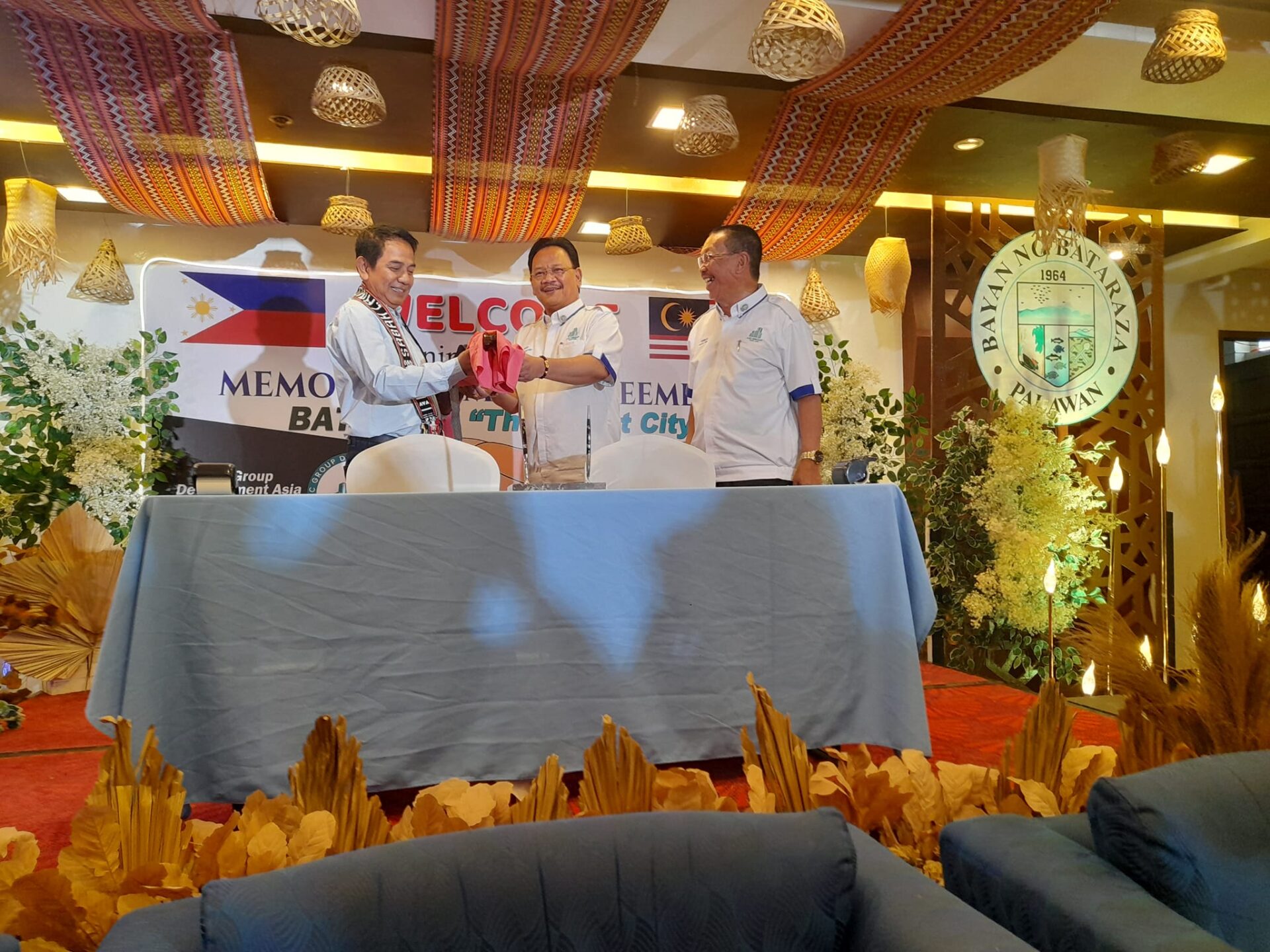The Bataraza Smart City MOA signing between the Municipal Government of ...